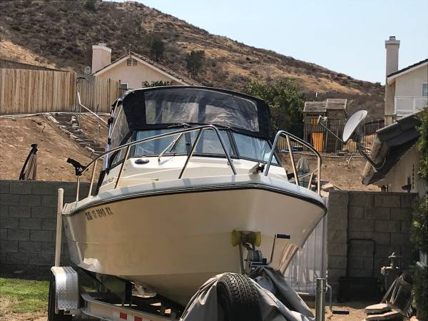 ArimaOwners.com - Arima 19 Sea Chaser 03.jpg