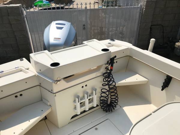 ArimaOwners.com - Arima 19 Sea Chaser 07.jpg