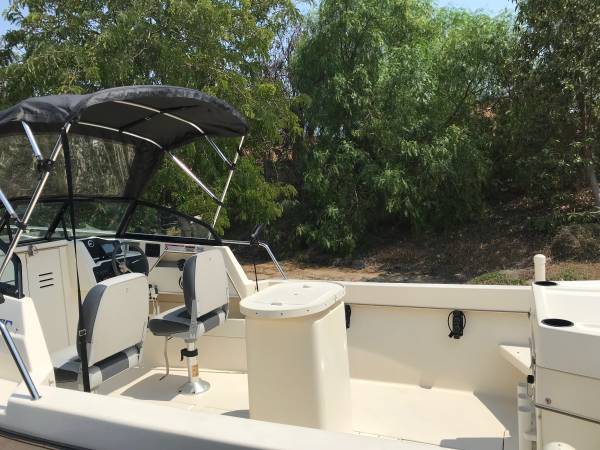 ArimaOwners.com - Arima 19 Sea Chaser 08.jpg