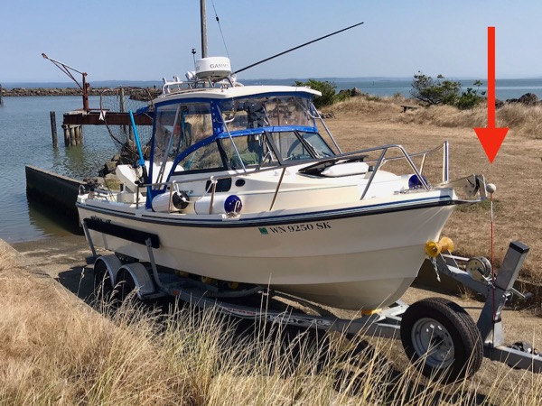 ArimaOwners.com - Power Up Stanchion with Tennis Ball