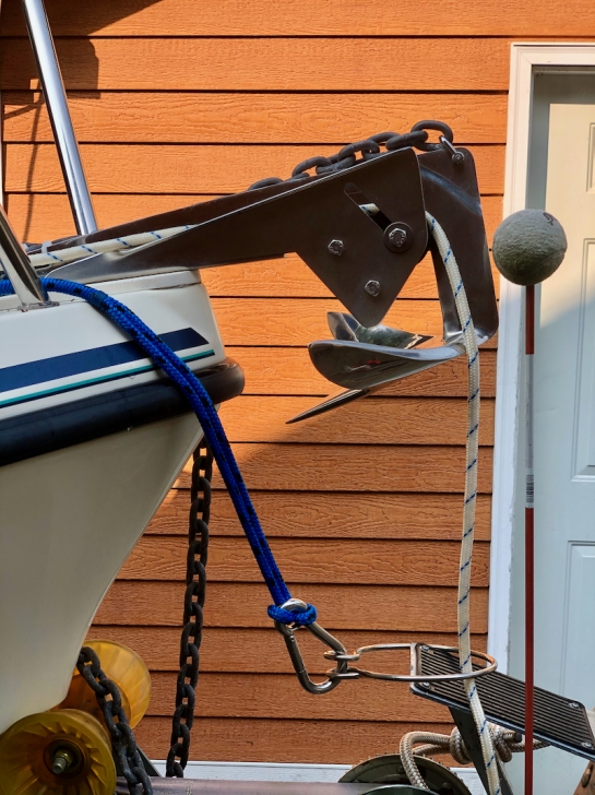 ArimaOwners.com - Stern Ring ready at Anchor Pulpit