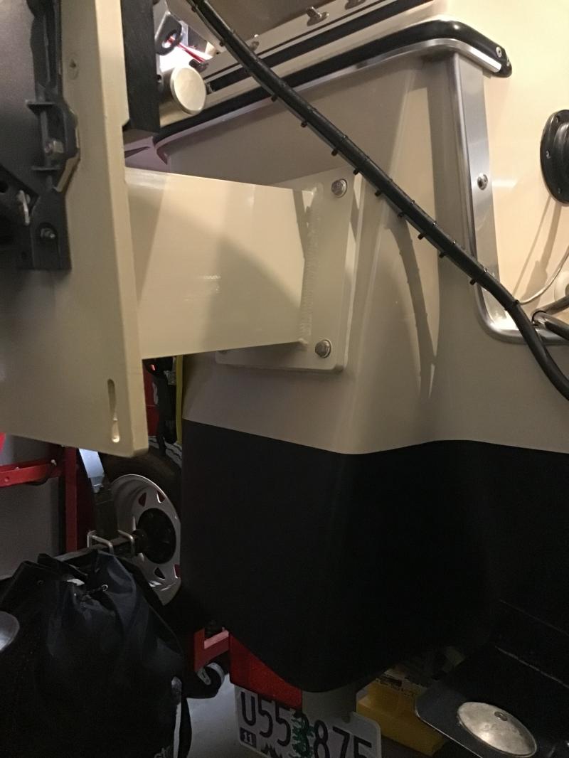 ArimaOwners.com - Saltboss fixed kicker bracket