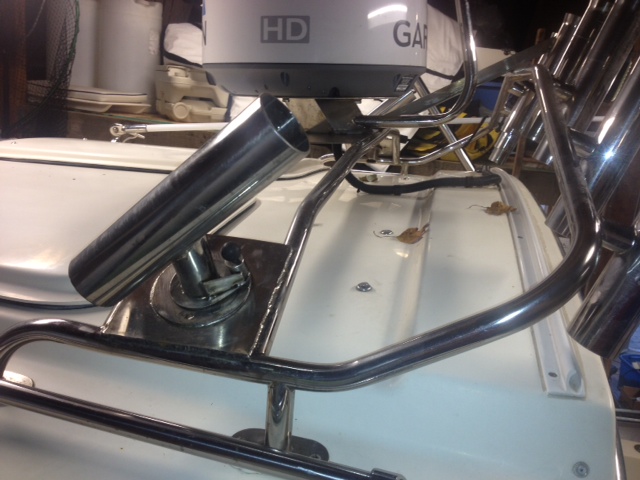 ArimaOwners.com - Pin Latch for outrigger