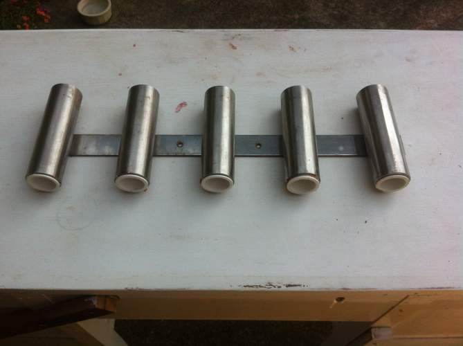 ArimaOwners.com - Stainless Rod holder